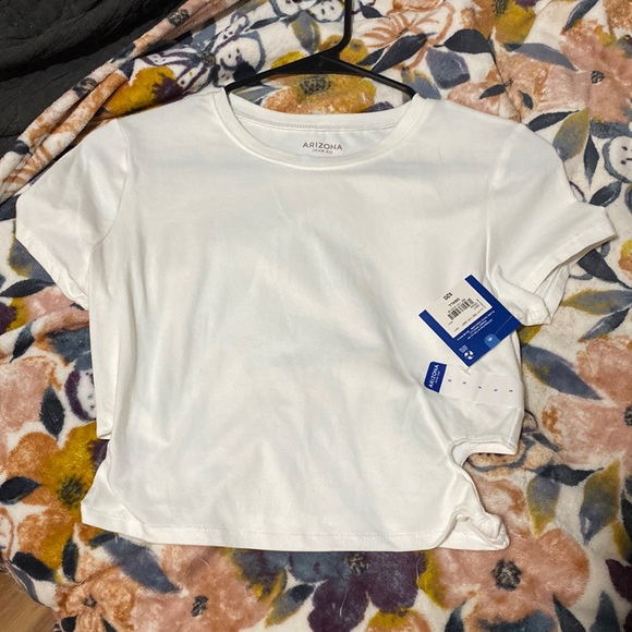 Arizona Jean Company | Tops | Arizona Crop Top White | Poshmark